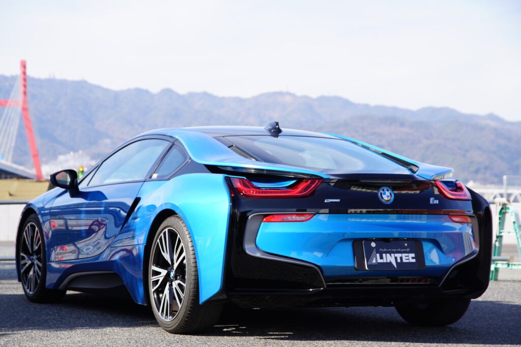 BMW i8 ベースモデル 前席シートヒーター ハーマンカードン （プロトニックブルー） | 外車・輸入車の買取、販売 リンテック-LINTEC-
